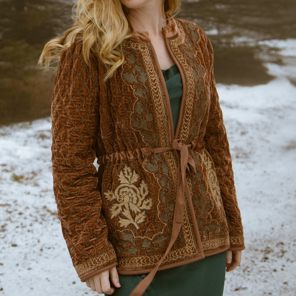 Quilted And Embroidered Velvet Jacket - Gem
